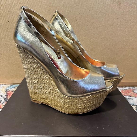 bebe | Shoes | Bebe Gold Wedges | Poshmark